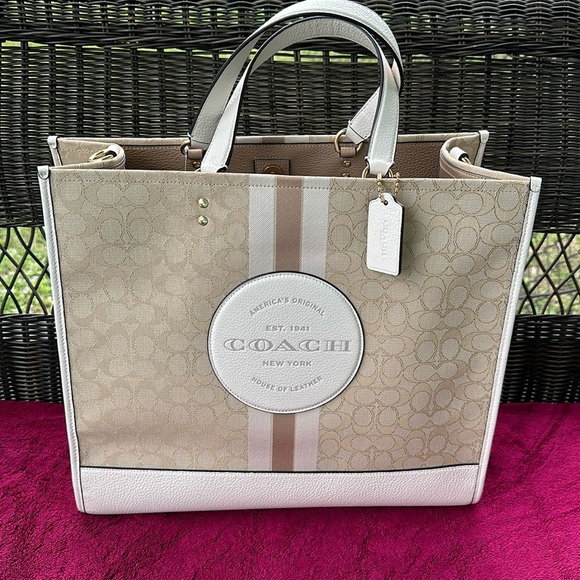 Coach | Bags | Authentic Coach Dempsey Tote 4 Signature Jacquard With ...